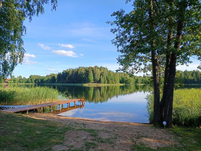 Poilsiavietė-stovyklavietė prie ežero vienai komp. - Skelbiu.lt