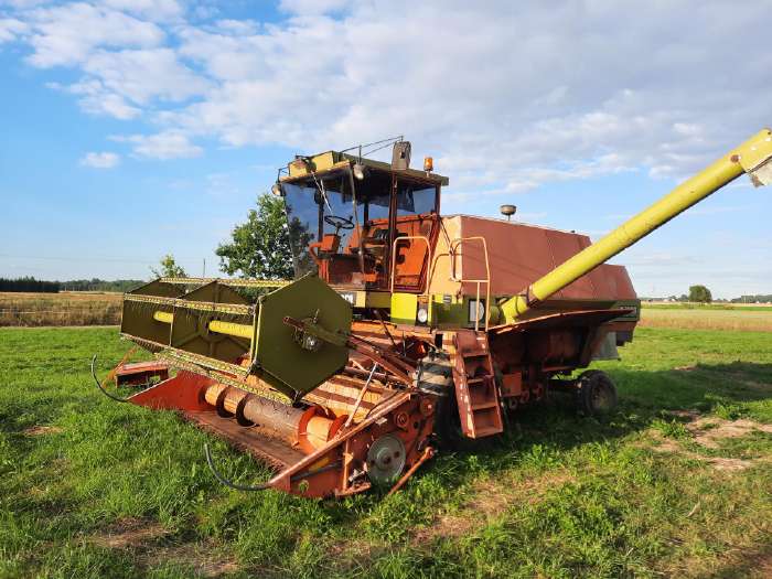 Dronningborg D7000 ir D8000s kombainai dalimis - Skelbiu.lt