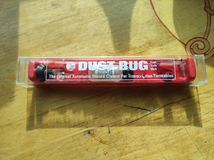 Watts dust bug šepetėlis vinilo grotuvui - Skelbiu.lt