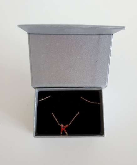 Nauja auksinė grandinėlė su K raide - Skelbiu.lt