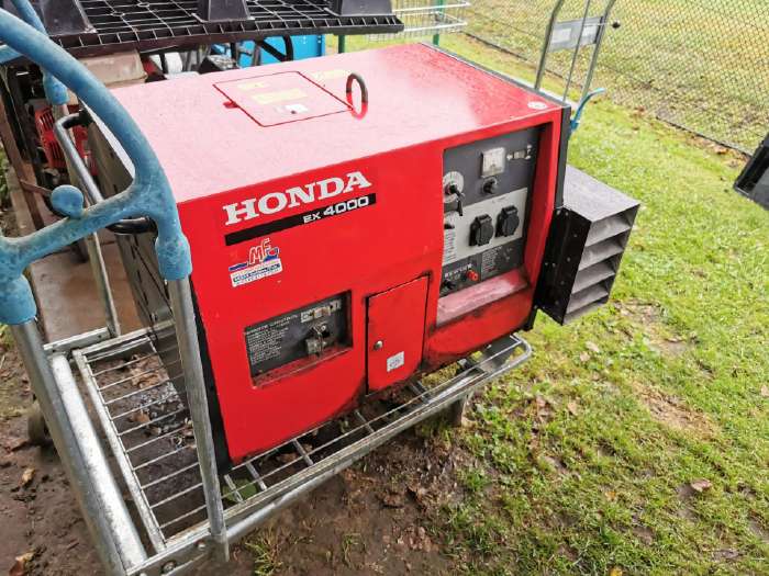 Generatorius Honda Ex4000 - Skelbiu.lt