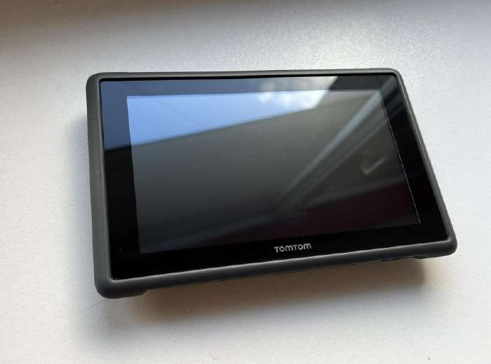 Tomtom pro 8275 - Skelbiu.lt