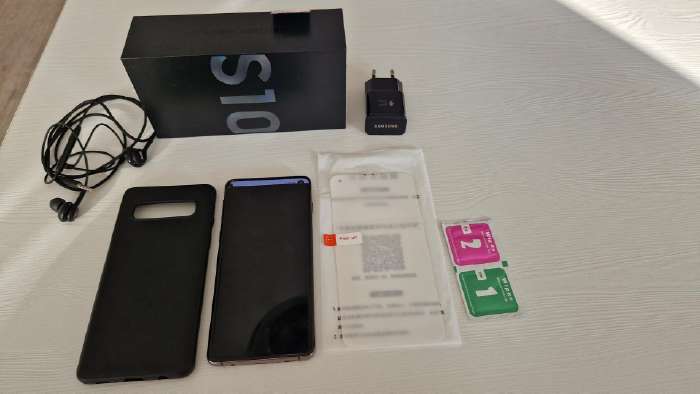 Samsung Galaxy S10 128 GB telefonas - Skelbiu.lt