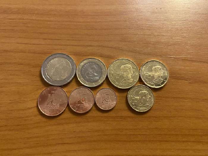 Kroatijos eurų ir euro centų rinkinukas unc - Skelbiu.lt