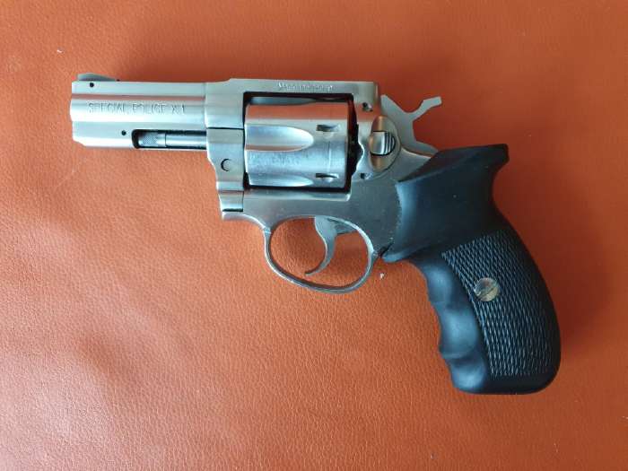 Parduodamas revolveris Manurhin Mr 88, .357 Mag - Skelbiu.lt