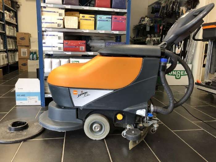 Taski Swingo 450b grindų plovimo valymo mašina - Skelbiu.lt