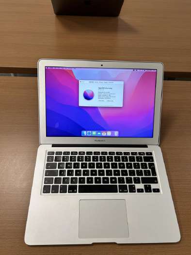 Apple MacBook Air 256 SSD 8gb RAM - Skelbiu.lt