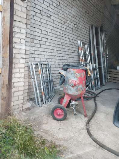 Dizelinis Oro kompresorius su smeliavimo iranga - Skelbiu.lt