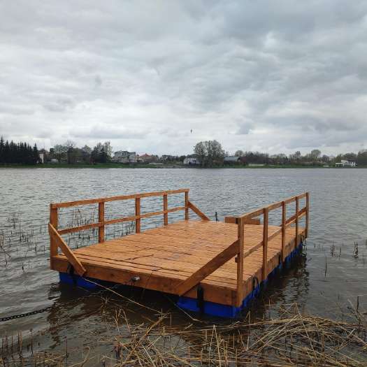 Parduodamas plaustas - Skelbiu.lt