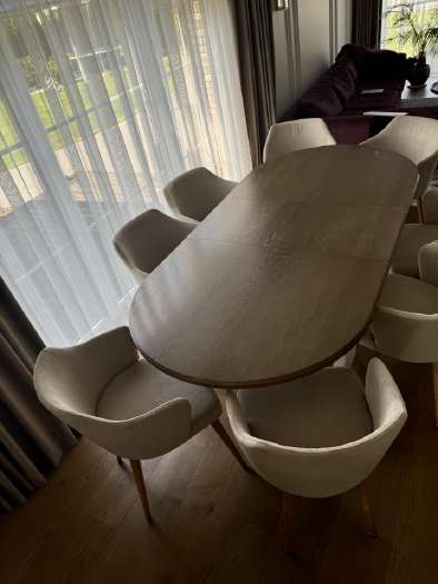 Valgomasis stalas ir kedes 8 vnt. - Skelbiu.lt