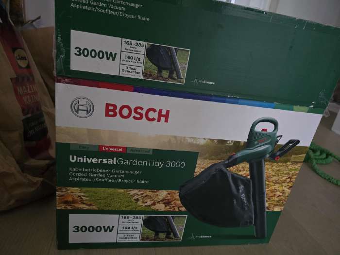 Bosh lapų rinktuvas variklio galia 3000w - Skelbiu.lt