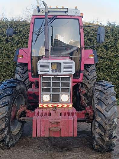 Parduodu Case International 955 XL - Skelbiu.lt