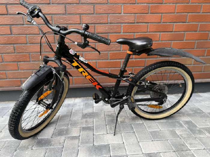 Kid bike Trek 20″ | A28401924