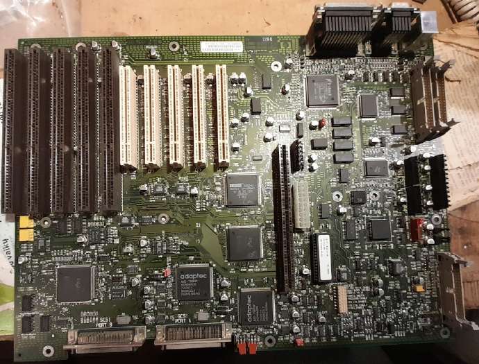 Hp Netserver sist. plokštė su RAM ir Cpu - Skelbiu.lt