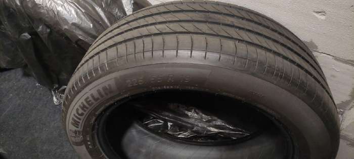 Michelin, vasarinės 225/55 R19 | A30486839