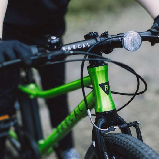 Vaikiškas dviratis Specialized 20″ | A31019030