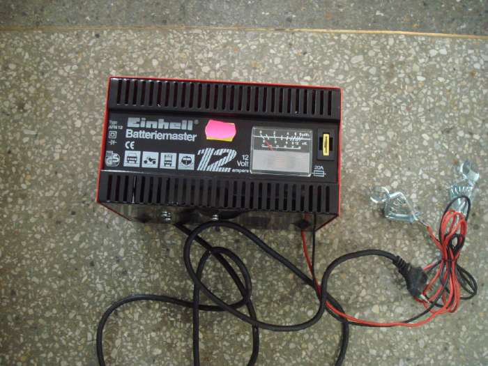 Pakrovėjas akumuliatoriui / pakrovėjai užvedėjai - Skelbiu.lt