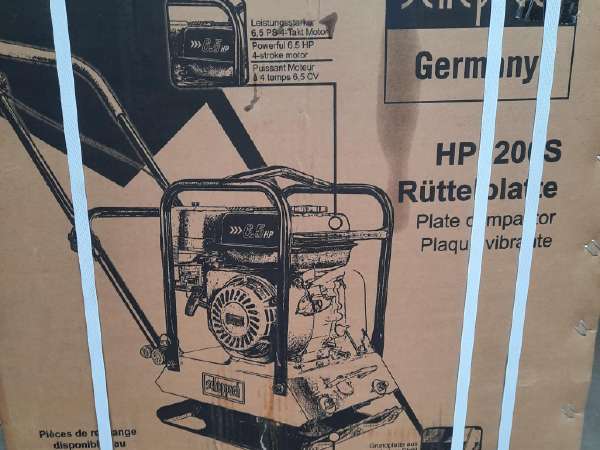 Vibro plokštė Parkside 65kg,variklis 6,5hp - Skelbiu.lt