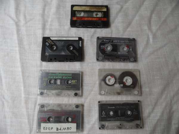 Audio kasetes 40vnt kaina visu - Skelbiu.lt