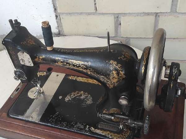 Siuvimo, mezgimo mašinos buitinė technika - Skelbiu.lt