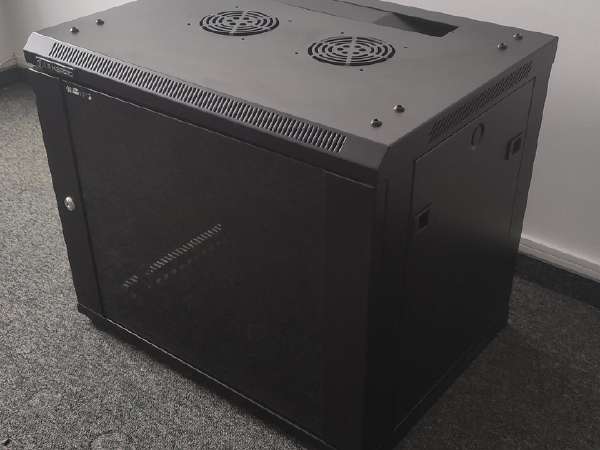 Serverio spinta - Skelbiu.lt