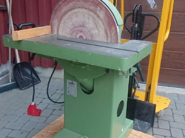 Išparduodami medžio apdirbimo įrankiai ir staklės - Skelbiu.lt