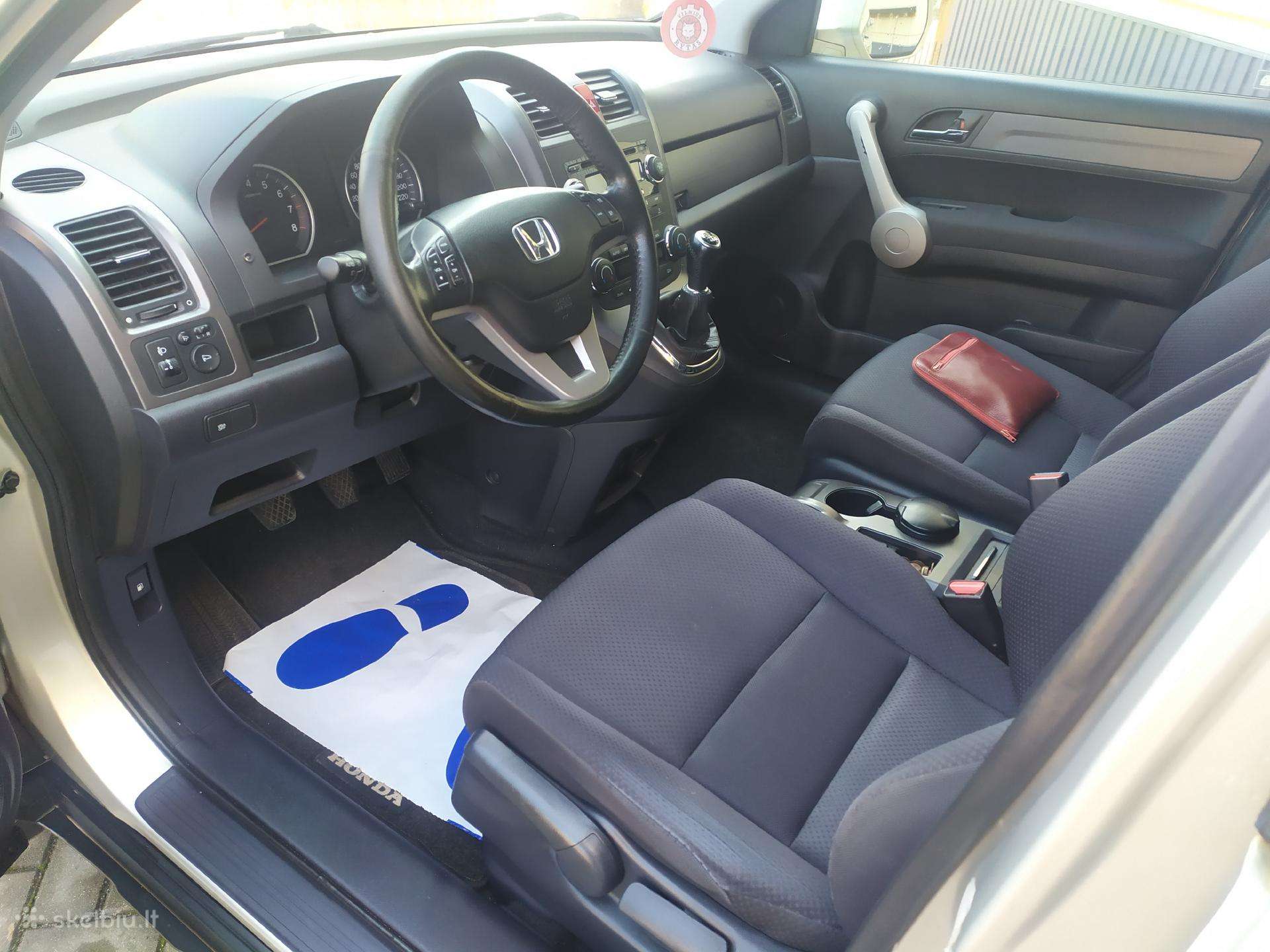 Cheminis salono valymas | A19225640