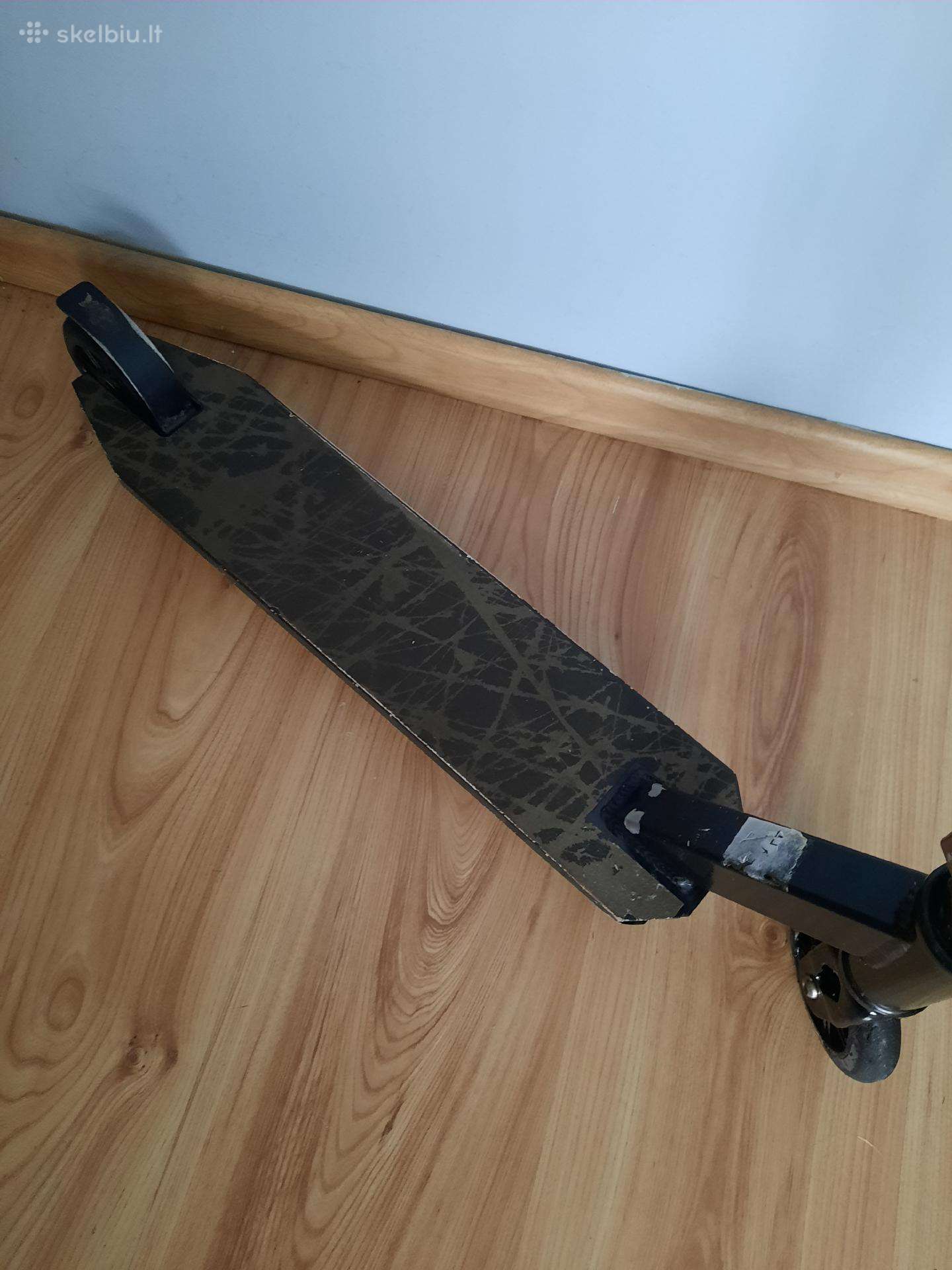 Triukinis paspirtukas Nils Extreme | A25483339