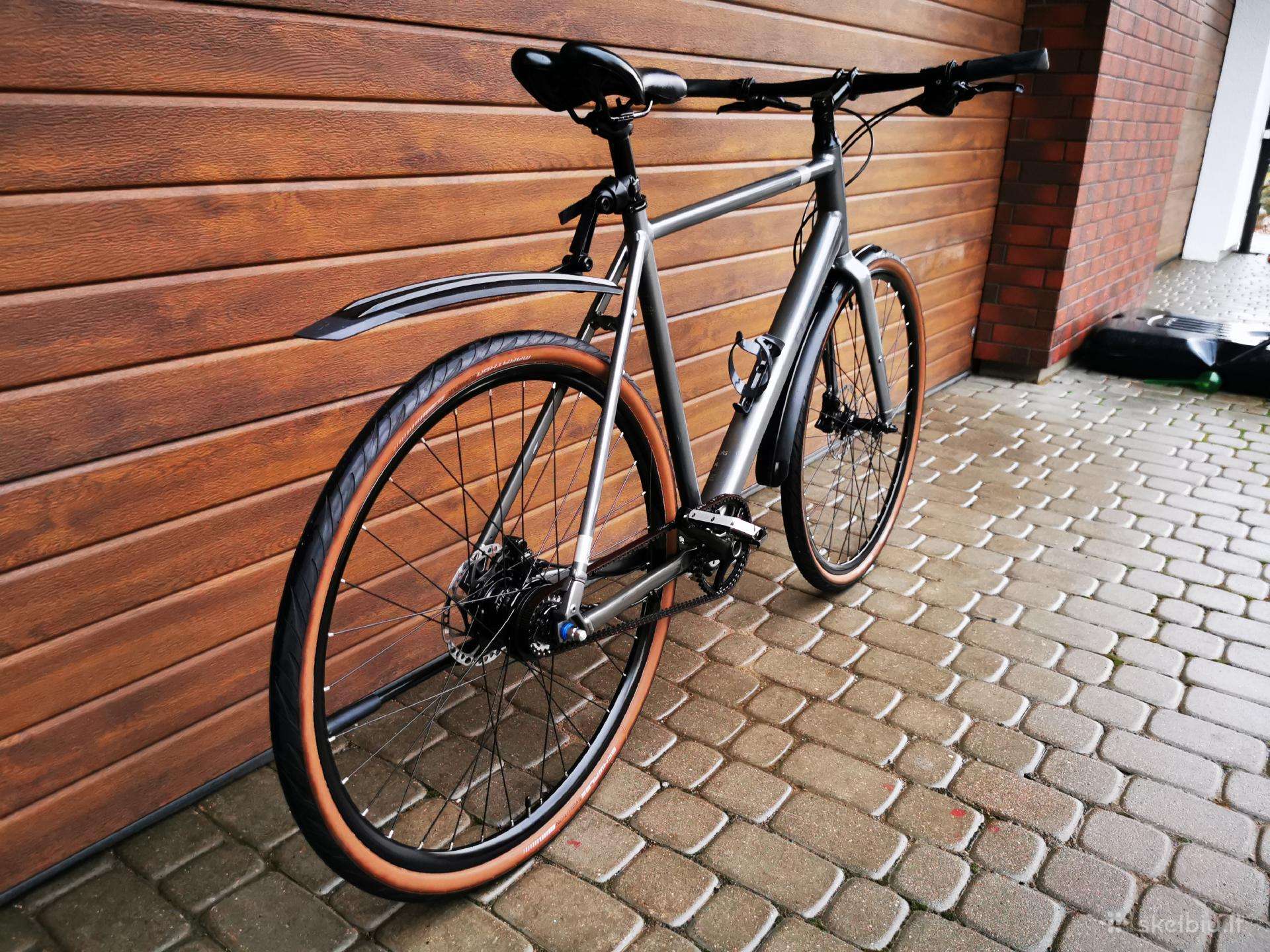 Miesto dviratis Cube | A25599343