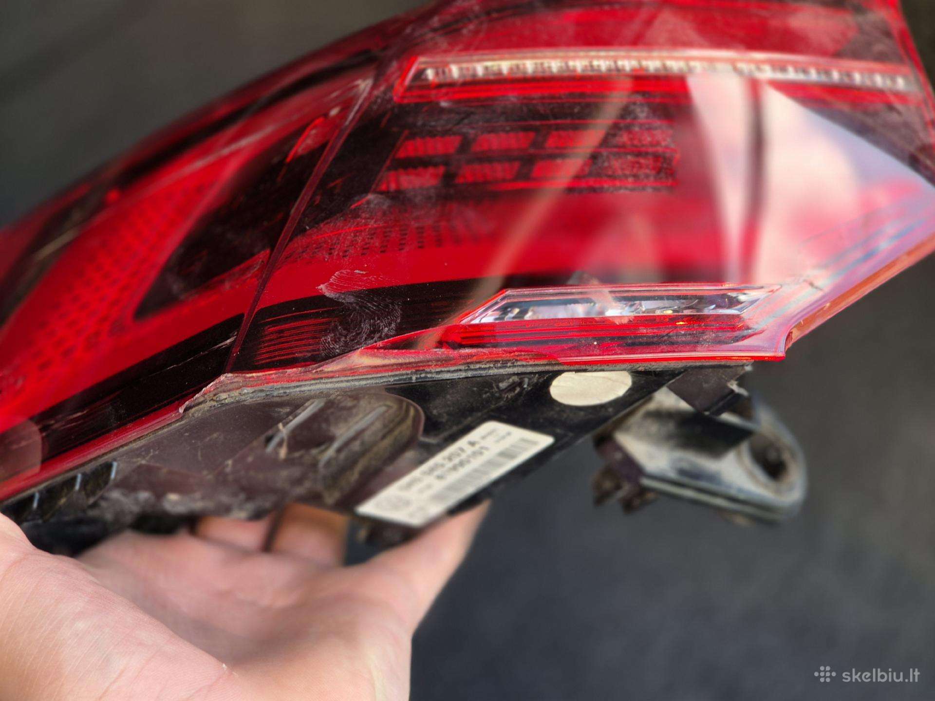 Volkswagen Golf Paduodu golf mk8 dalis parduodu golf mk8 universalo iq light g 2021 m., | A28919583