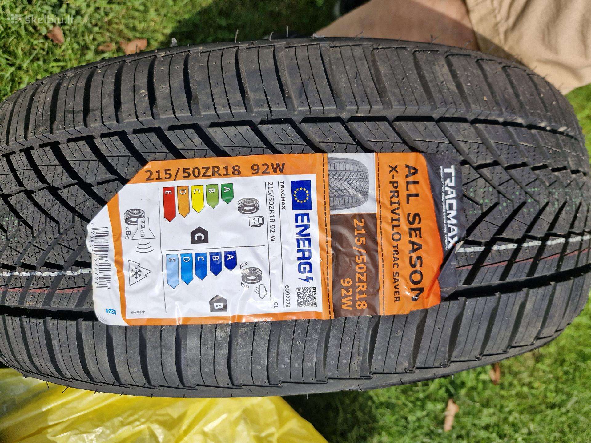 Tracmax, all-season 215/50 R18 | A29086029