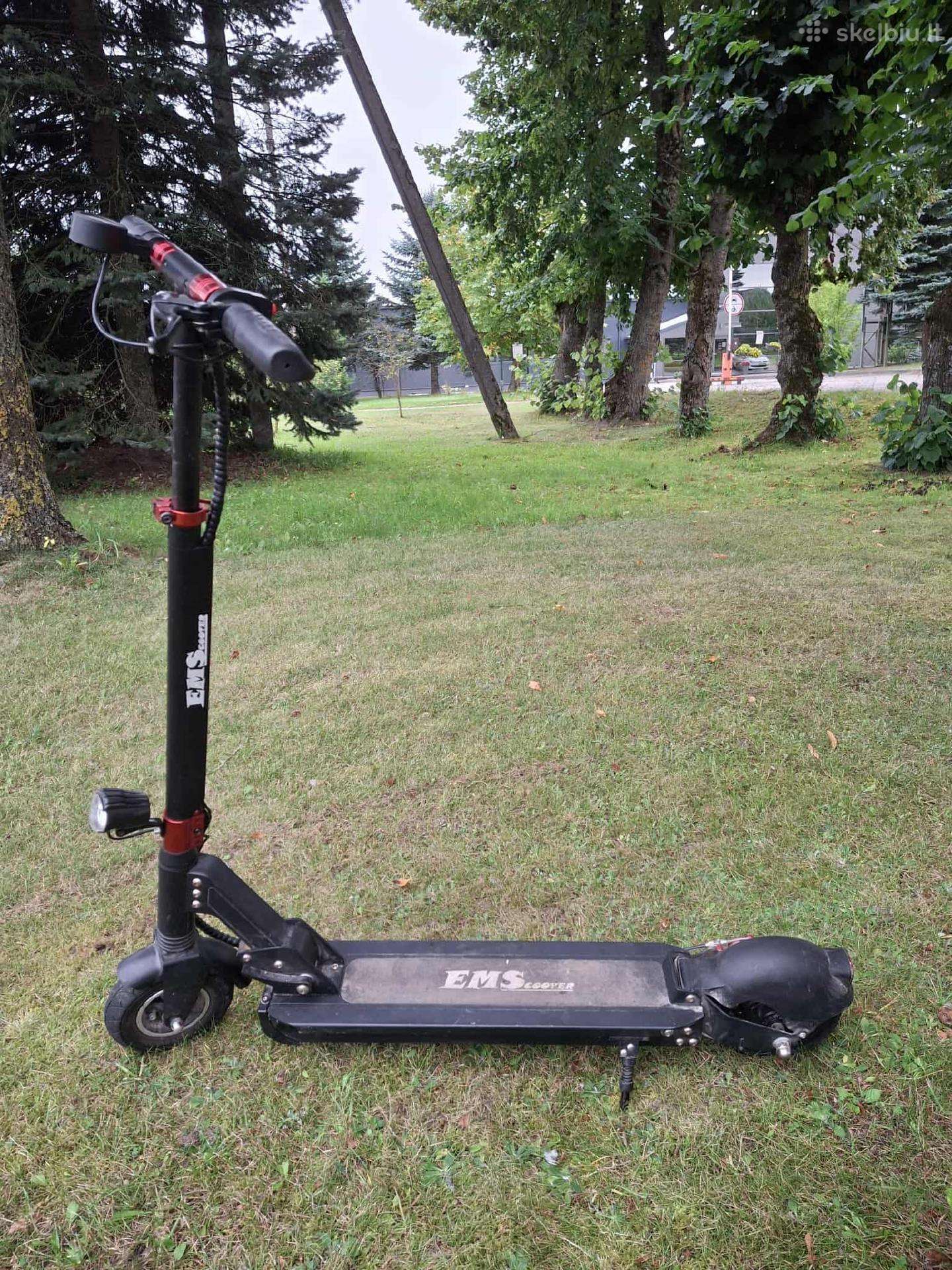 Electric scooter Apollo | A29121801