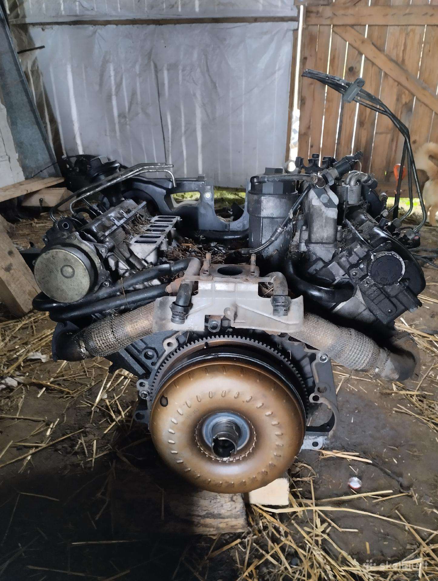 Audi A6 allroad Audi a6 c5 audi a6 c5 allroad 2 5 132kw universalas yra dar da 2004 m., | A29155537