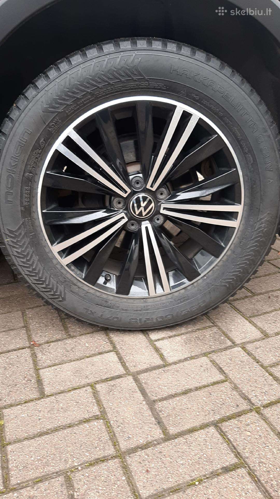 Nokian, žieminės 235/60 R18 | A29477360