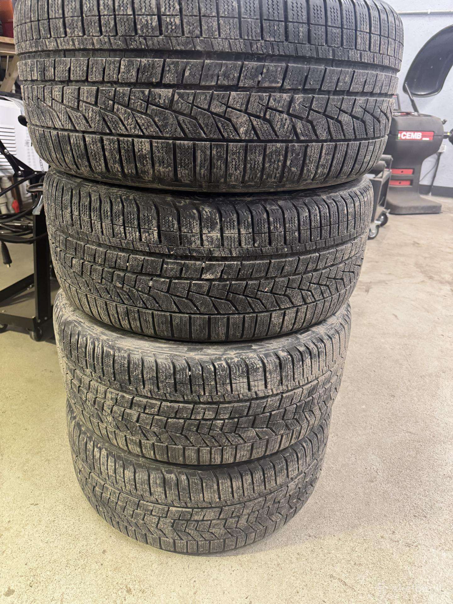 Hankook, žieminės 255/50 R18 | A29795863