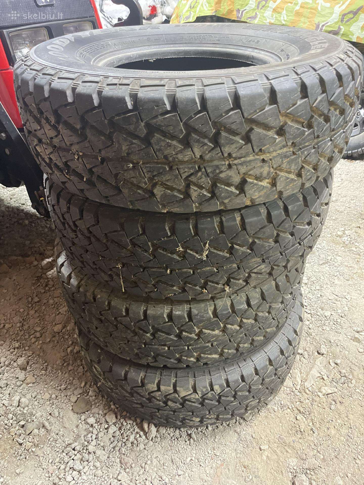 Goodyear, universalios 255/75 R15 | A29807863