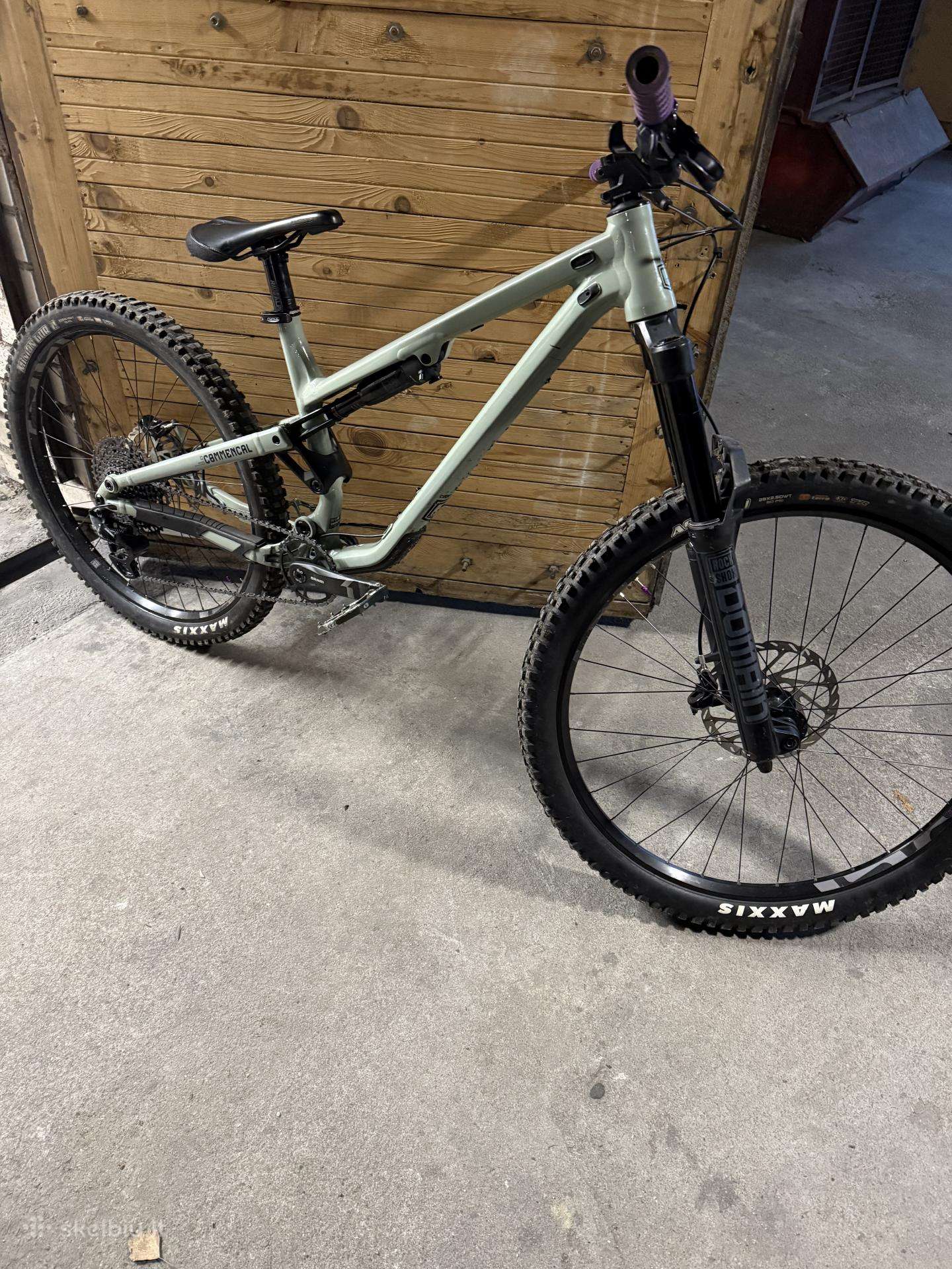 Kalnų dviratis COMMENCAL | A29815285