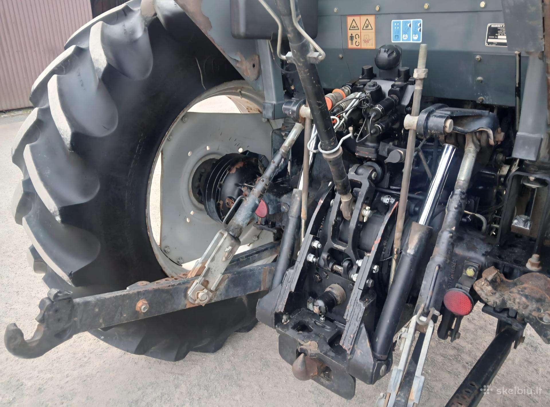 Massey Ferguson 4270, traktoriai 1997 m., | A30072345