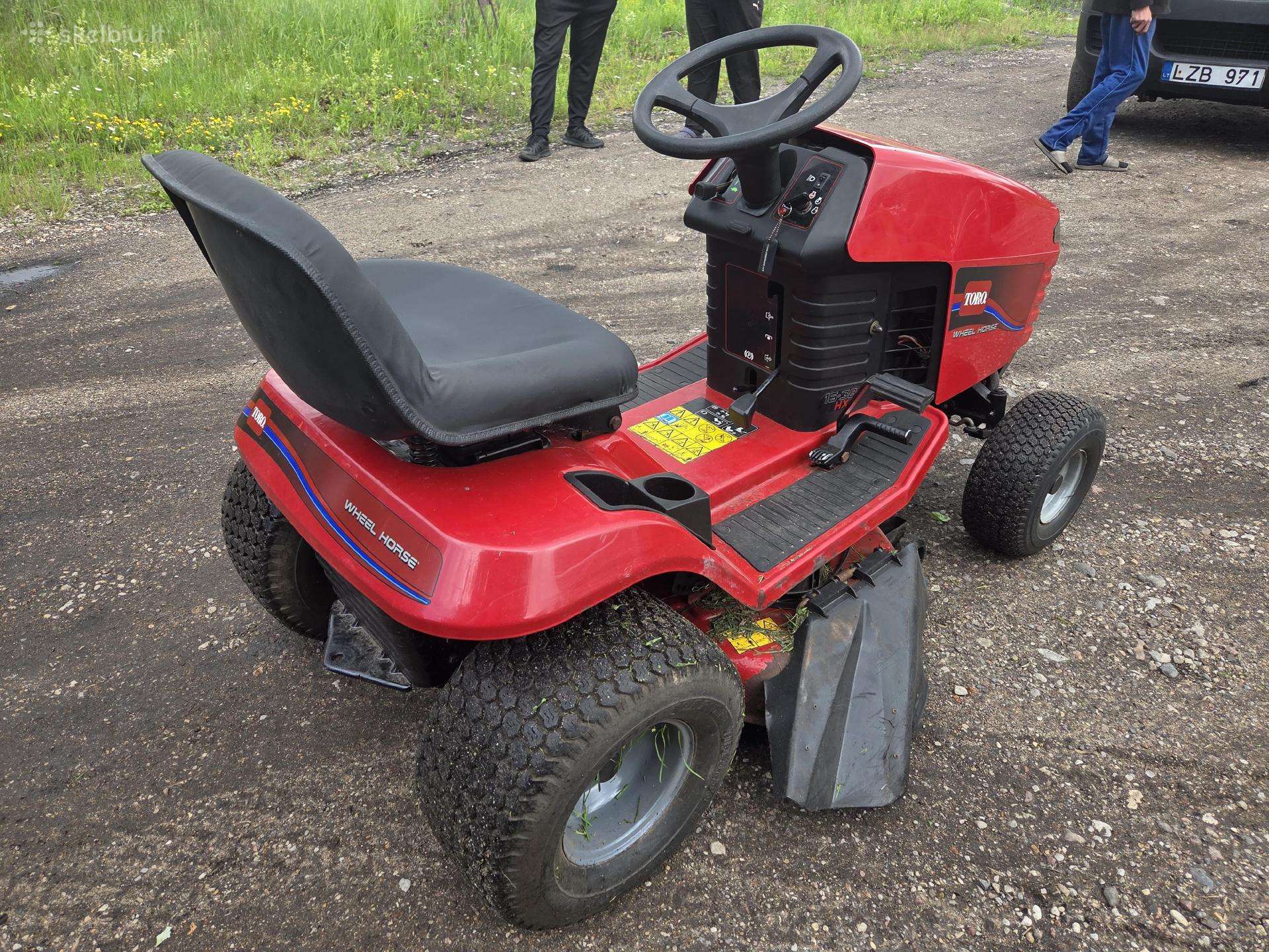 TORO, lawn mowers 2010 m., | A31154908